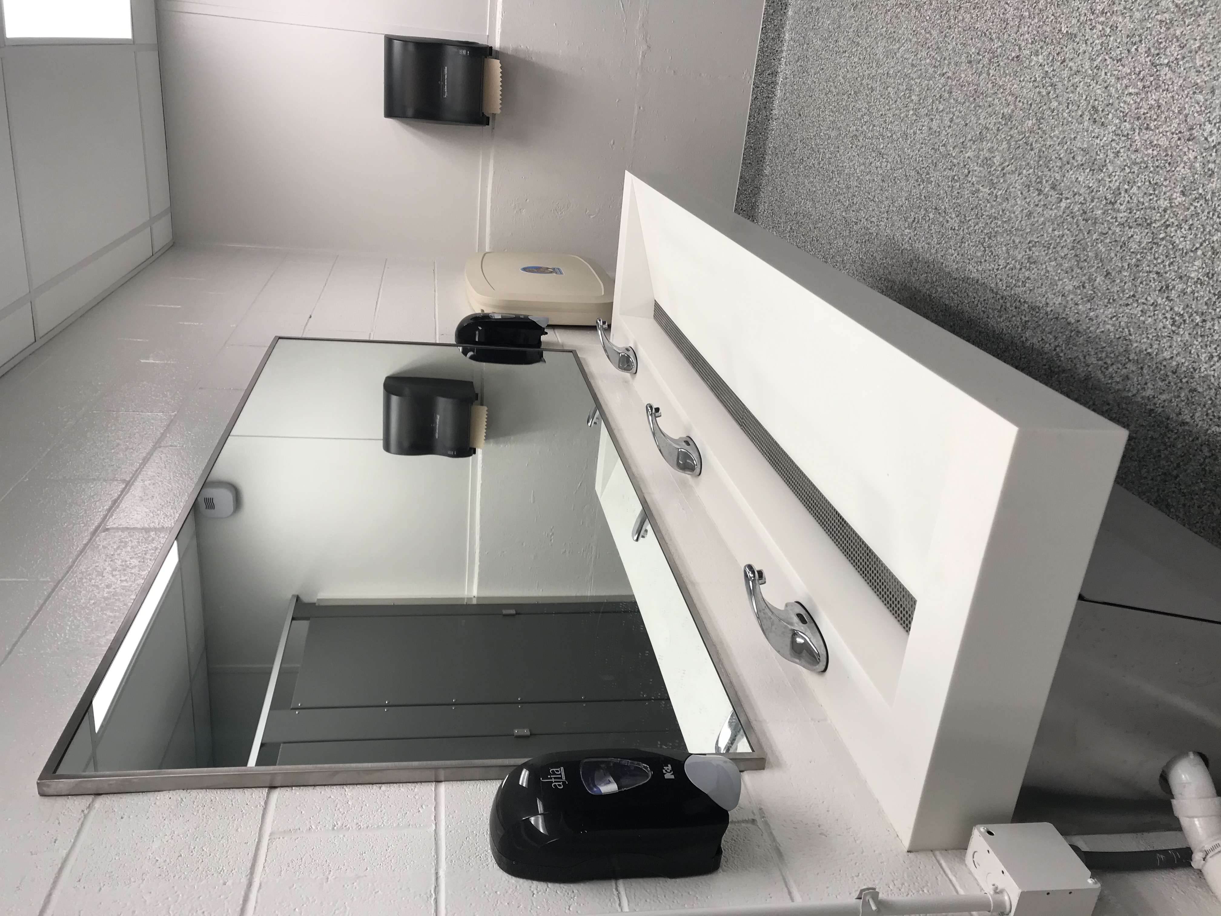 WomensBathroomAFter_ExhibitHall3